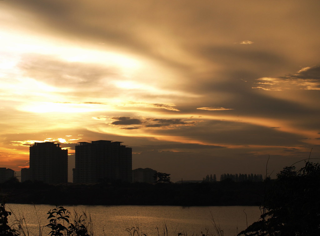 Another Photoshoot Outing – Puchong Mining Lake | enigmaZ