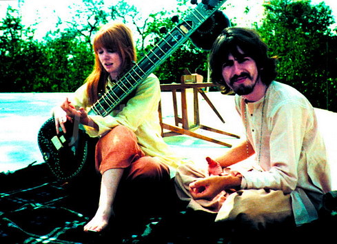 "The Fool" Les Beatles et la Mode - Moïcani - L'Odéonie